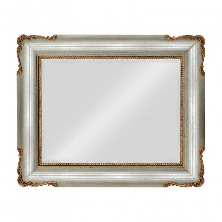 Mirrors in Classic & Traditional Style